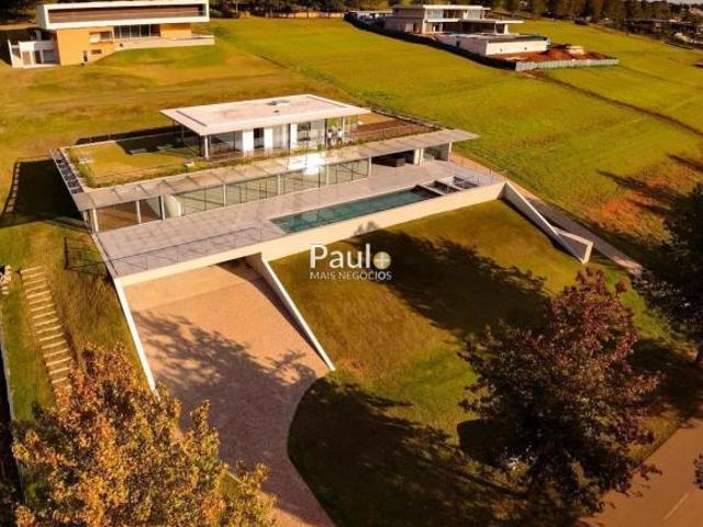 Sobrado à venda em Bragança Paulista, Quinta da Baroneza, com 6 suítes, com 1410 m²