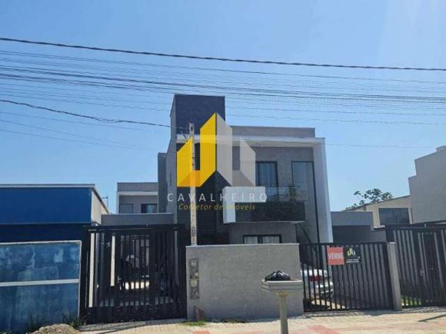 Sobrado à venda em Guaratuba, Brejatuba, com 3 quartos, 114m²