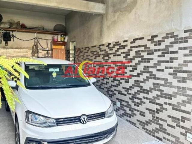 Sobrado à Venda em Guarulhos 3 Quartos, 3 Vagas, Quintal Grande, Churrasqueira