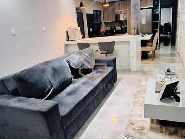 Sobrado à venda em Hortolândia, Jardim Amanda II, com 5 quartos, com 250 m²