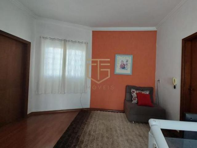 Sobrado à venda em Hortolândia, Loteamento Adventista Campineiro, com 2 quartos, com 200 m²