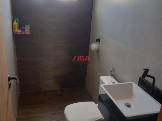 Sobrado à venda em Hortolândia SP, Jardim das Figueiras I: 2 quartos, 1 suíte, 147m², 2 vagas. Imper