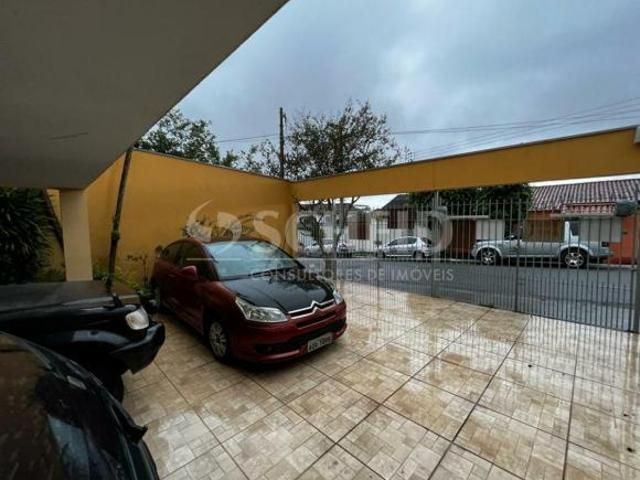 Sobrado a venda em Interlagos 250m2 3 dorms, suíte, 4 vagas de garagem
