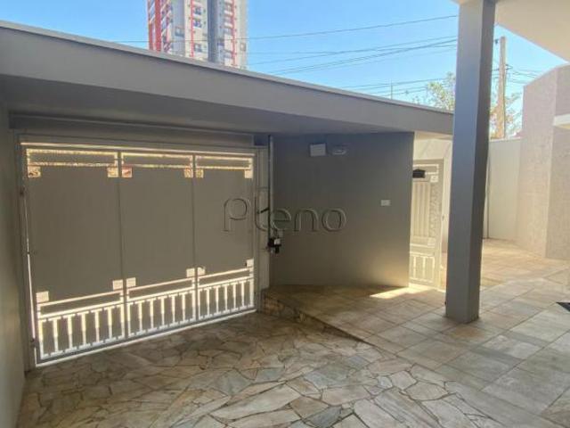 Sobrado à venda em Indaiatuba, Vila Sfeir, com 3 quartos, com 276.59 m²