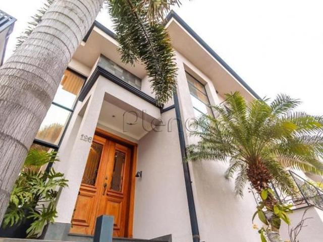 Sobrado à venda em Indaiatuba, Altos da Bela Vista, com 3 suítes, com 355 m²