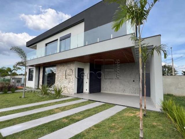 Sobrado à venda em Indaiatuba, Chácara Alvorada, com 3 suítes, com 237 m², Villa