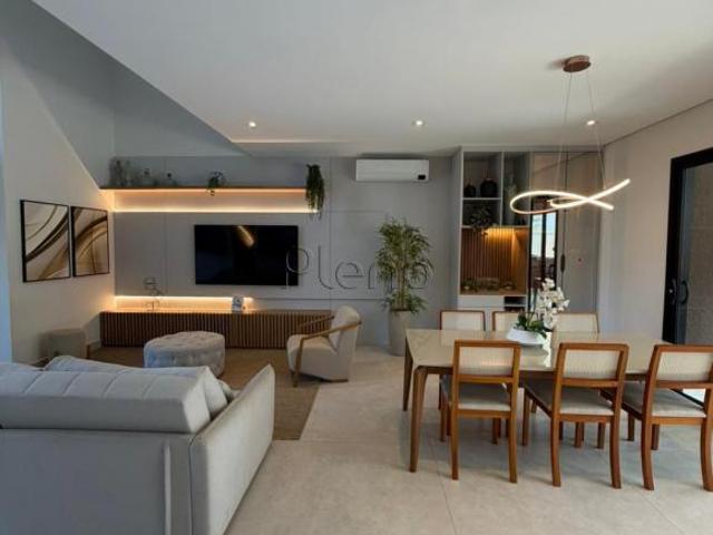 Sobrado à venda em Indaiatuba, Jardim Esplanada, com 3 suítes, com 274 m², Residencial Maria Dulce