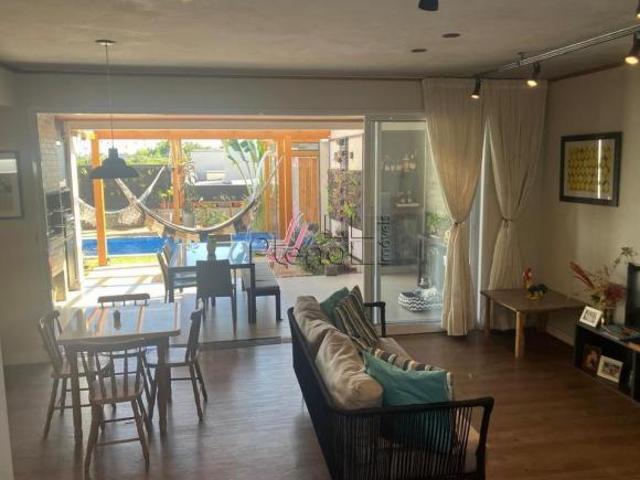 Sobrado à venda em Indaiatuba, Jardim Mantova, com 3 quartos, com 202 m², Reside