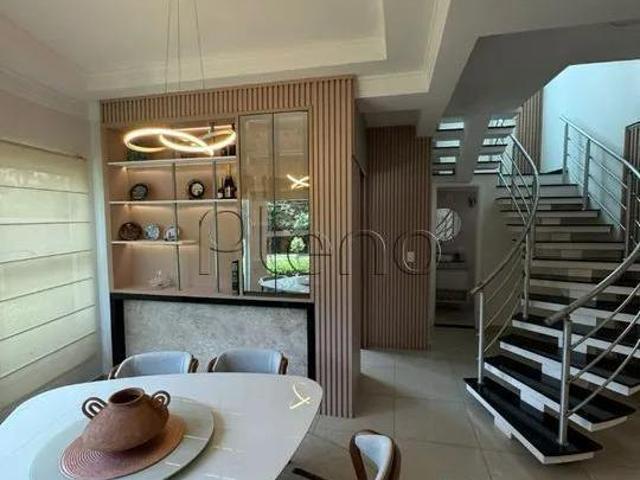 Sobrado à venda em Indaiatuba, Jardim Panorama, com 3 quartos, com 150 m², Villa