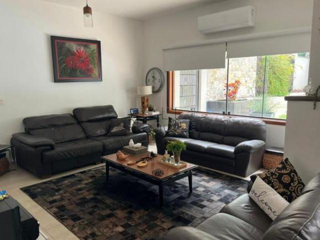 Sobrado à venda em Indaiatuba, Jardim Panorama, com 3 quartos, com 330.1 m², Jar