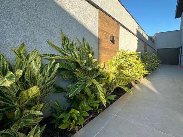 Sobrado à venda em Indaiatuba, Jardim Residencial Helvétia Park I, com 4 suítes, com 356 m²