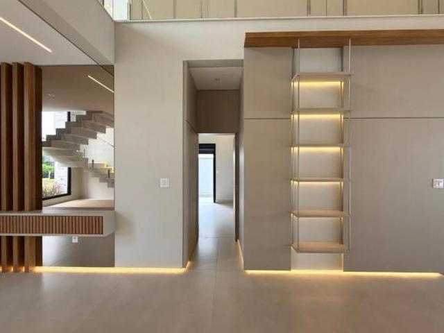 Sobrado à venda em Indaiatuba, Jardim Villa Sapezal, com 3 suítes, com 319.35 m², Villa Sapezal