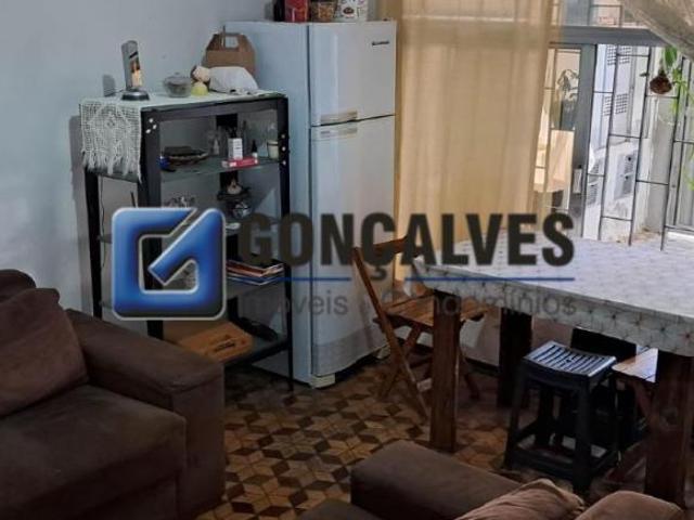 Sobrado à venda em Independência, São Bernardo do Campo – 2 quartos, 1 vaga