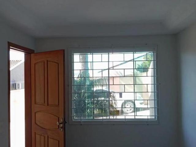 Sobrado á Venda em Itapevi