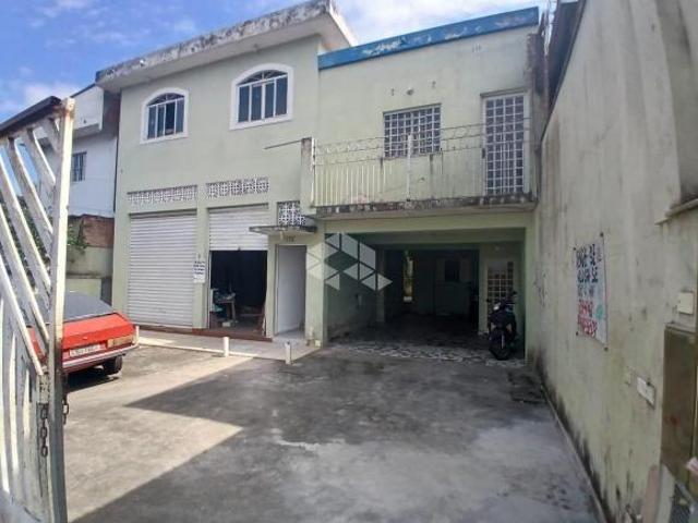 SOBRADO A VENDA Em Itapecerica da Serra