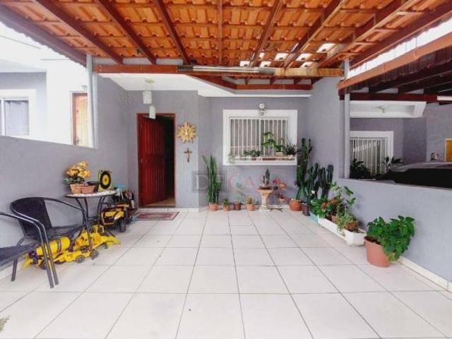 Sobrado à Venda em Itaquera. 2 Vagas e 2 Dormitórios. Itaquera São Paulo/SP
