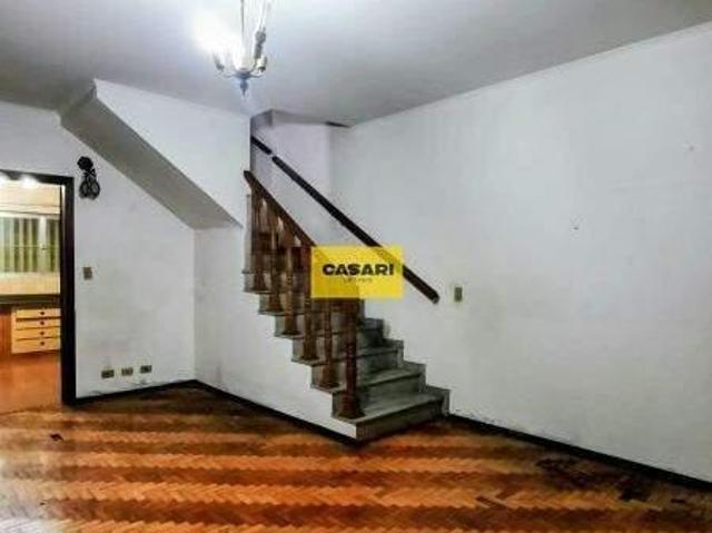 Sobrado à Venda em Jordanópolis | 198 m², 3 Dormitórios, Suíte e Quintal em São
