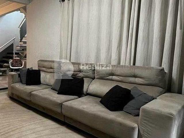 Sobrado à venda em Jacareí, Loteamento Villa Branca, com 3 quartos, com 140 m²