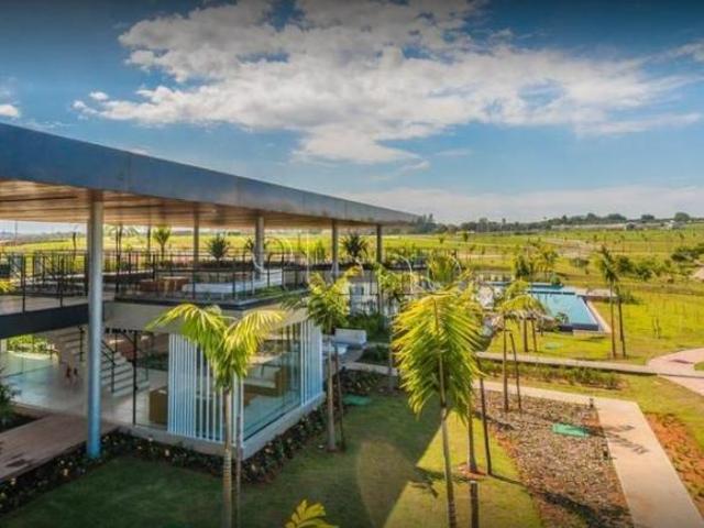 Sobrado à venda em Jaguariúna, Residencial Campo Camanducaia, com 4 suítes, com