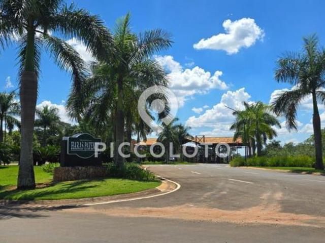 Sobrado à venda em Jaguariúna, Residencial Haras Patente, com 4 suítes, com 440 m², Haras Patente