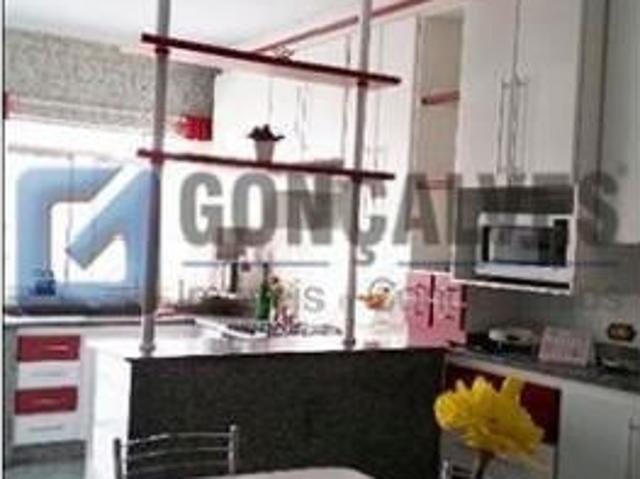 Sobrado à venda em Jardim Milena, Santo André – 3 quartos, 7 vagas
