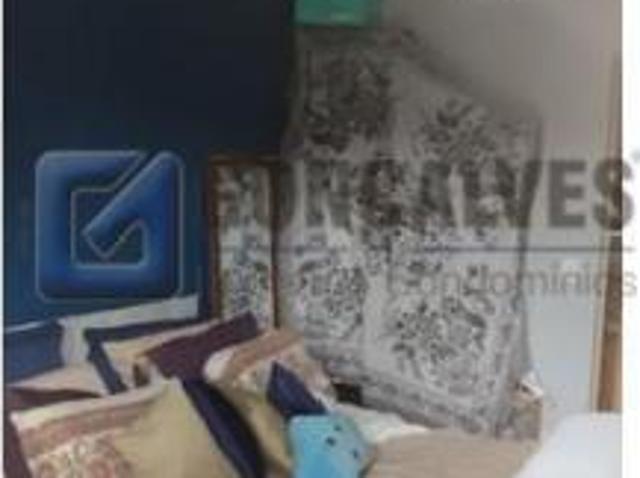 Sobrado à venda em Jardim Cristiane, Santo André – 2 quartos, 2 vagas