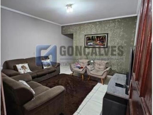 Sobrado à venda em Jardim das Orquídeas, São Bernardo do Campo – 2 quartos, 2 vagas