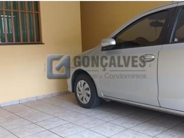 Sobrado à venda em Jardim Las Vegas, Santo André 3 dormitórios, 2 vagas