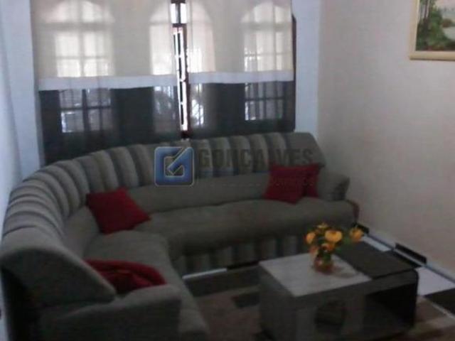 Sobrado à venda em Jardim Lavínia, São Bernardo do Campo – 3 quartos, 3 vagas