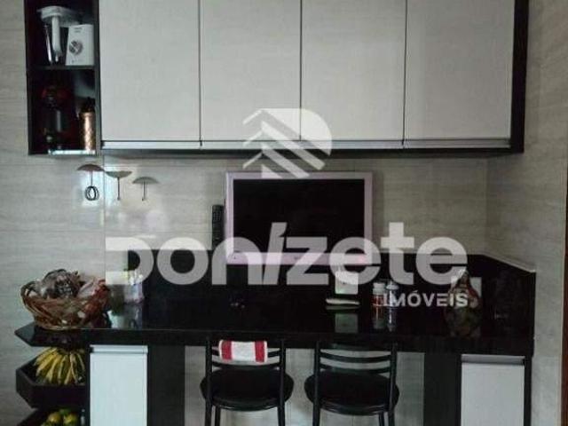 Sobrado à venda em Jardim Santo Alberto, Santo André – 3 quartos, 1 suíte, 4 banheiros