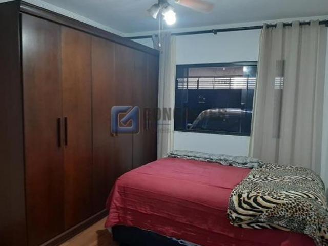 Sobrado à Venda em Jardim Thelma, São Bernardo do Campo – 174 m², 2 Vagas