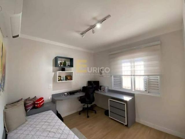 Sobrado à venda em localização privilegiada, na cidade de Vinhedo