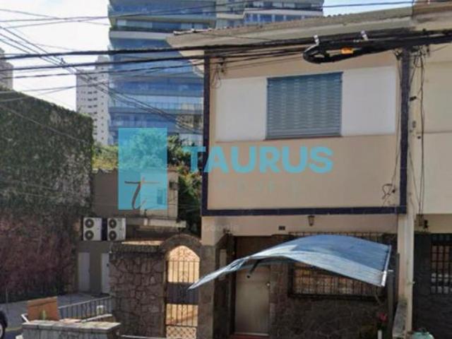 Sobrado à venda em Moema, 2 dormitórios, 1 vaga, 90m²