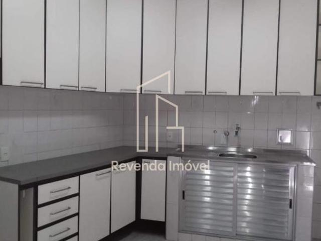 Sobrado à venda em Mauá SP, Vila Assis Brasil! 3 quartos, 1 banheiro, 2 vagas de garagem. 251,00 m²