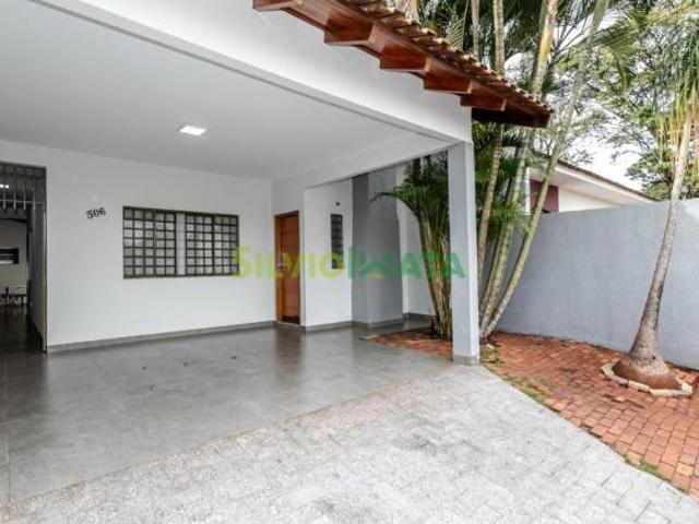 Sobrado à Venda em Maringá 168,01 m² Privativos | 3 Quartos 1 Suíte | Área Gourmet | 2 Vagas de G