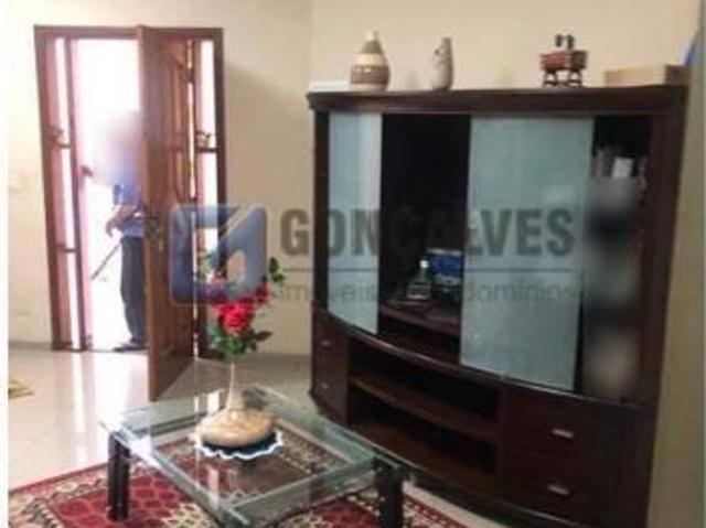 Sobrado à venda em Nova Petrópolis, São Bernardo do Campo – 3 dormitórios, 1 suíte, 4 vagas