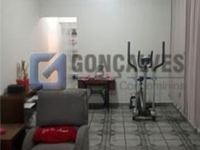 Sobrado à venda em Nova Petrópolis, São Bernardo do Campo | 3 Quartos, 2 Suítes e 2 Vagas