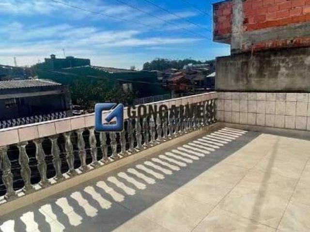 Sobrado à venda em São Bernardo do Campo Alvarenga | 4 quartos | 1 suíte | R$ 600.000