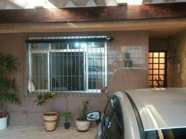 Sobrado à venda em São Bernardo do Campo, Vila Vivaldi, com 4 quartos, com 184 m²
