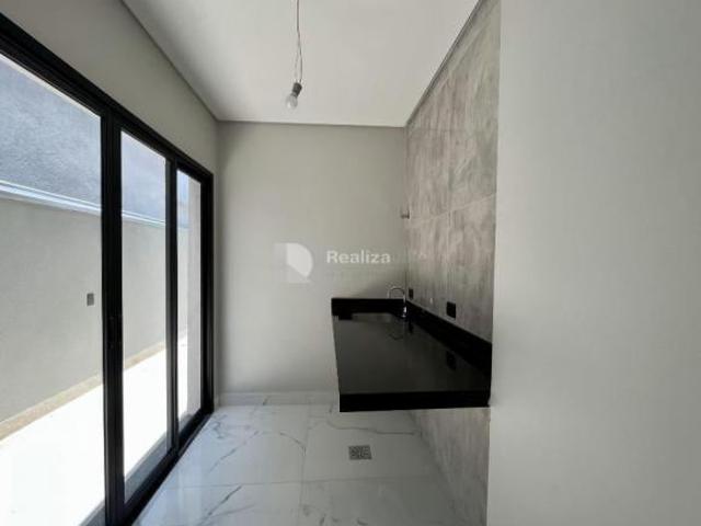 Sobrado à venda em São José dos Campos, Urbanova IV A, com 4 quartos, com 250 m², Altos da Serra III