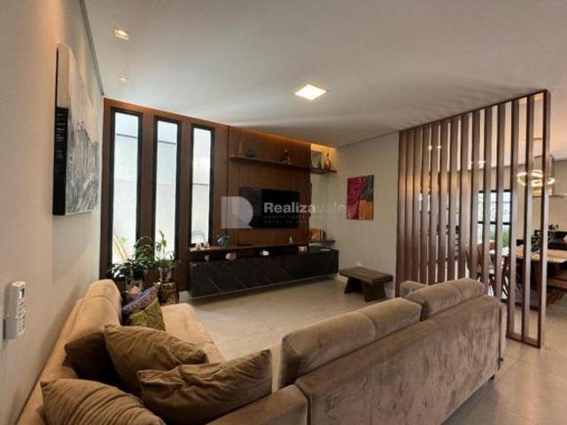 Sobrado à venda em São José dos Campos, Loteamento Floresta, com 3 suítes, com 262 m²