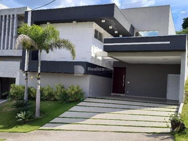 Sobrado à venda em São José dos Campos, Loteamento Verana, com 3 suítes, com 360 m²