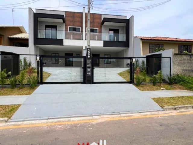 Sobrado à venda em São José dos Pinhais/PR