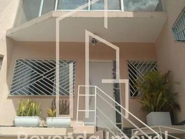 Sobrado à venda em São Paulo SP, na Vila Formosa: 2 quartos, 2 banheiros, 2 vaga