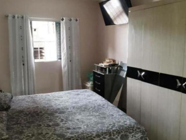 Sobrado à venda em São Paulo SP, Vila São Francisco zona Leste 3 quartos, 2 suítes, 2 banheiros
