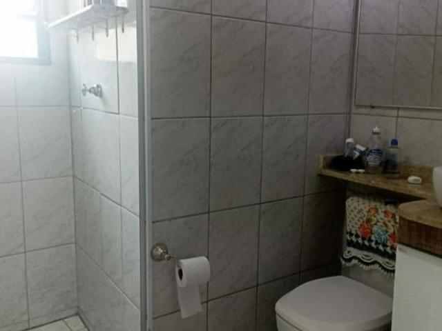 Sobrado à venda em São Paulo SP, Vila São Paulo: 2 quartos, 1 banheiro, 2 vagas
