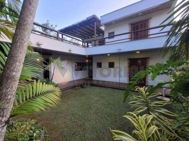 Sobrado à venda em São Sebastião, Praia do Paúba, com 4 quartos, 160,00m²