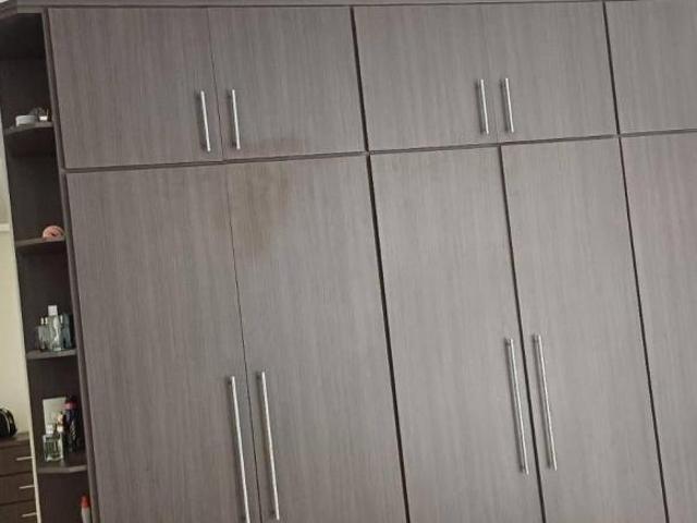 Sobrado à venda em Salto, Loteamento Terras de São Pedro e São Paulo, com 3 quartos, com 200 m²