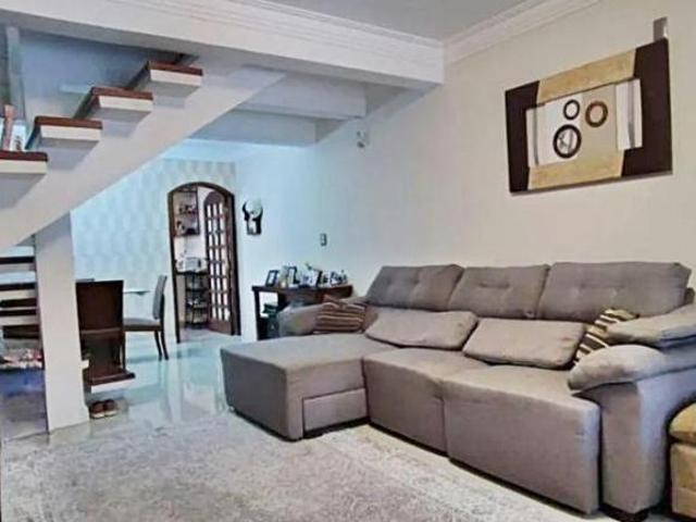 Sobrado à venda em Santo André, Jardim Stella 125m² com 03 dormitórios e 02 va