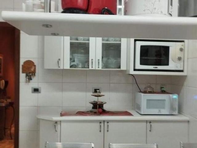 Sobrado à venda em Santo André Parque Novo Oratório 3 dorms, 1 suíte, 4 vagas, aceita financiame